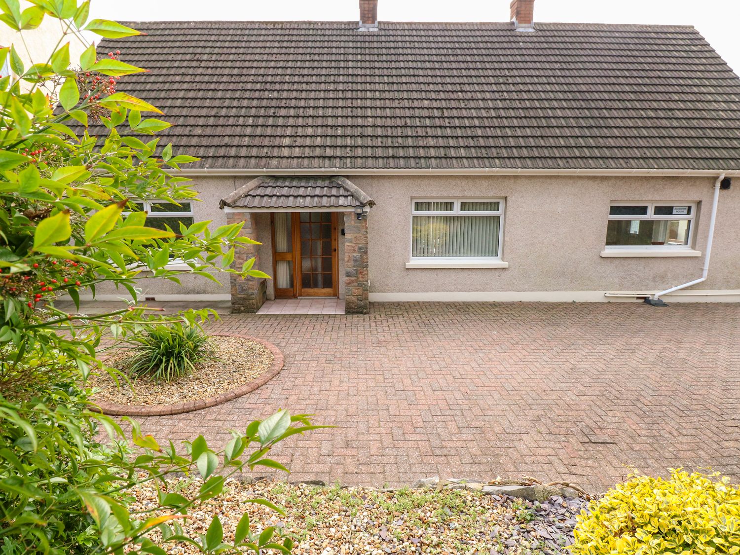 Ashdown House | Saundersfoot | Self Catering Holiday Cottage