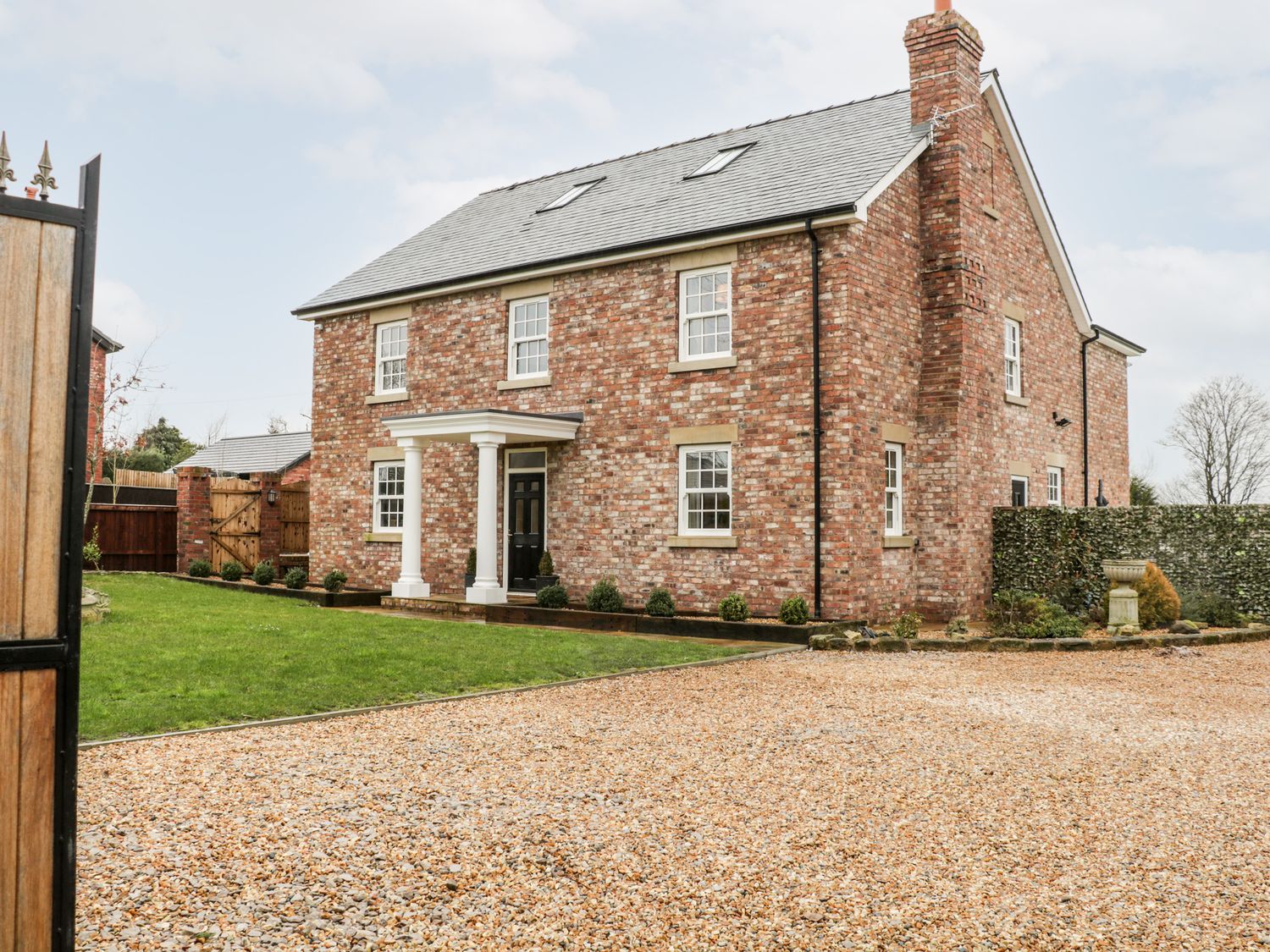 Moor End Manor | Stalmine | Townsdales | The Lake District And Cumbria ...