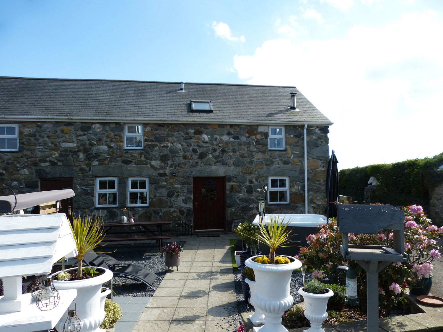 Stable Cottage, Pwllheli | Holiday Cottage | Bird Spot