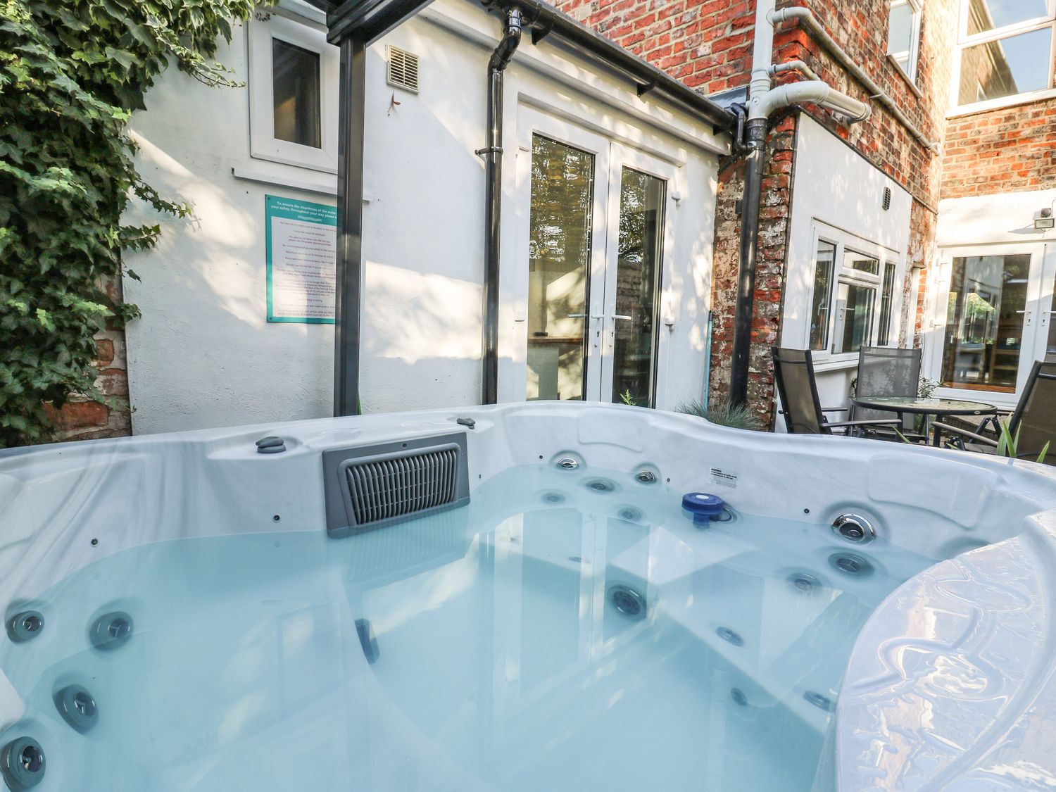 York Holiday Cottages - Self catering accommodation York short break