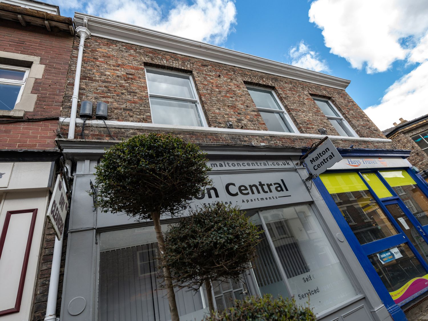 April Cottage, Whitby | Holiday Cottage | Bird Spot