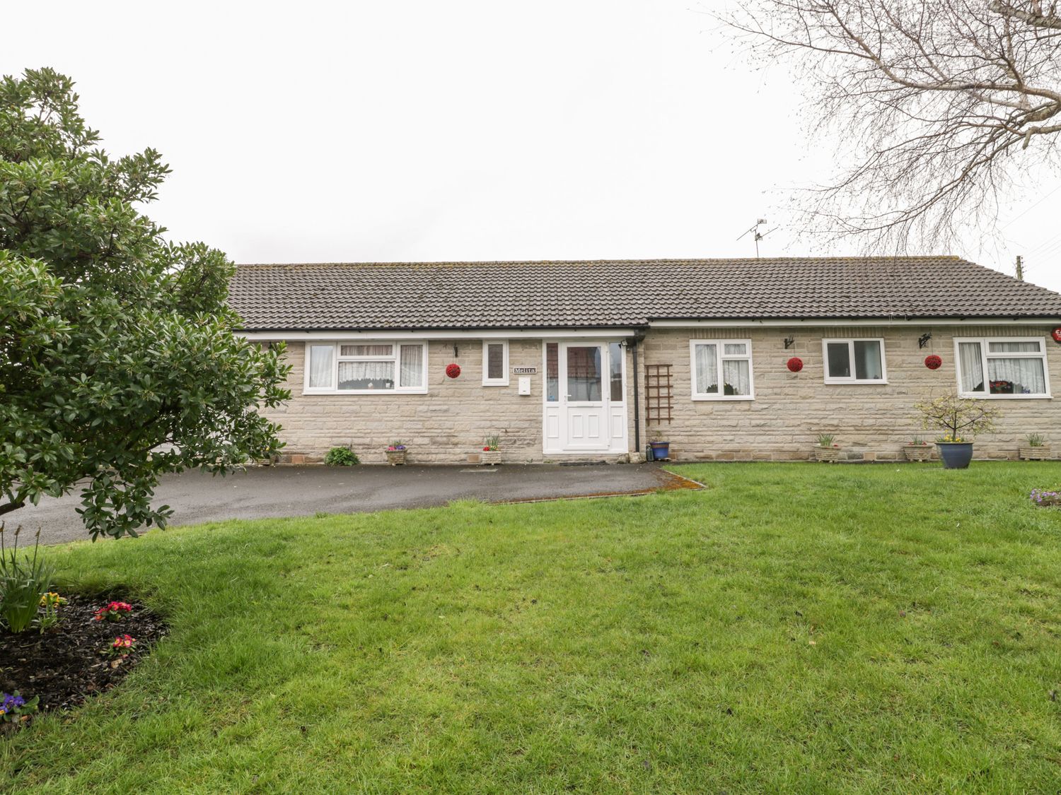 Melita, Curry Rivel | Holiday Cottage | Bird Spot