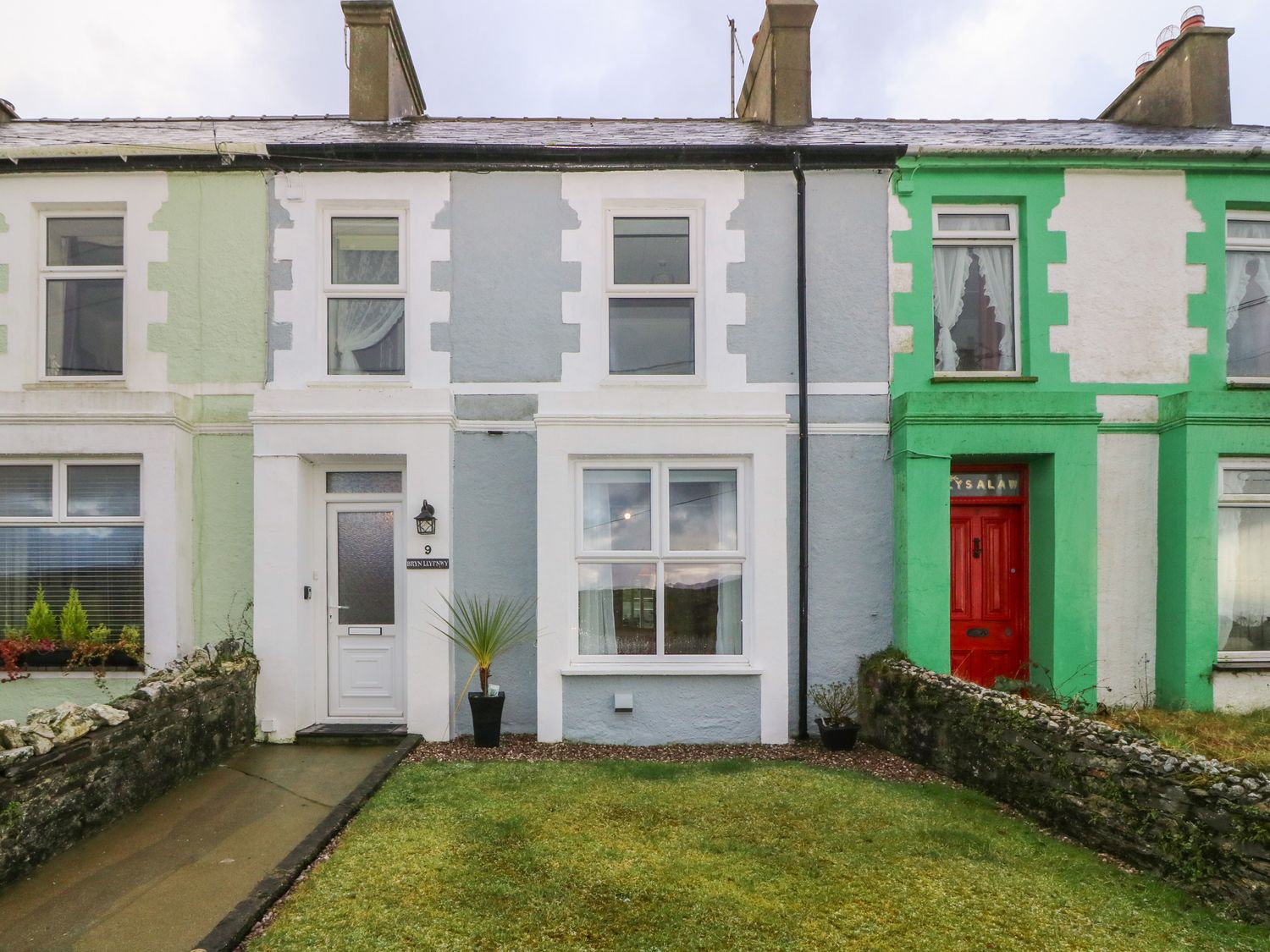 Pebblestone Cottage, Llandudno | Holiday Cottage | Bird Spot