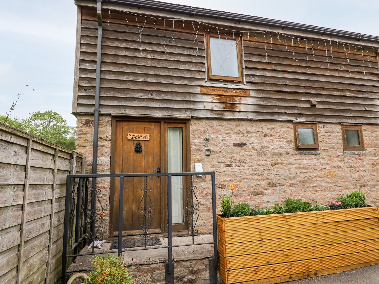 Woodlands Cottage, Docklow | Holiday Cottage | Bird Spot