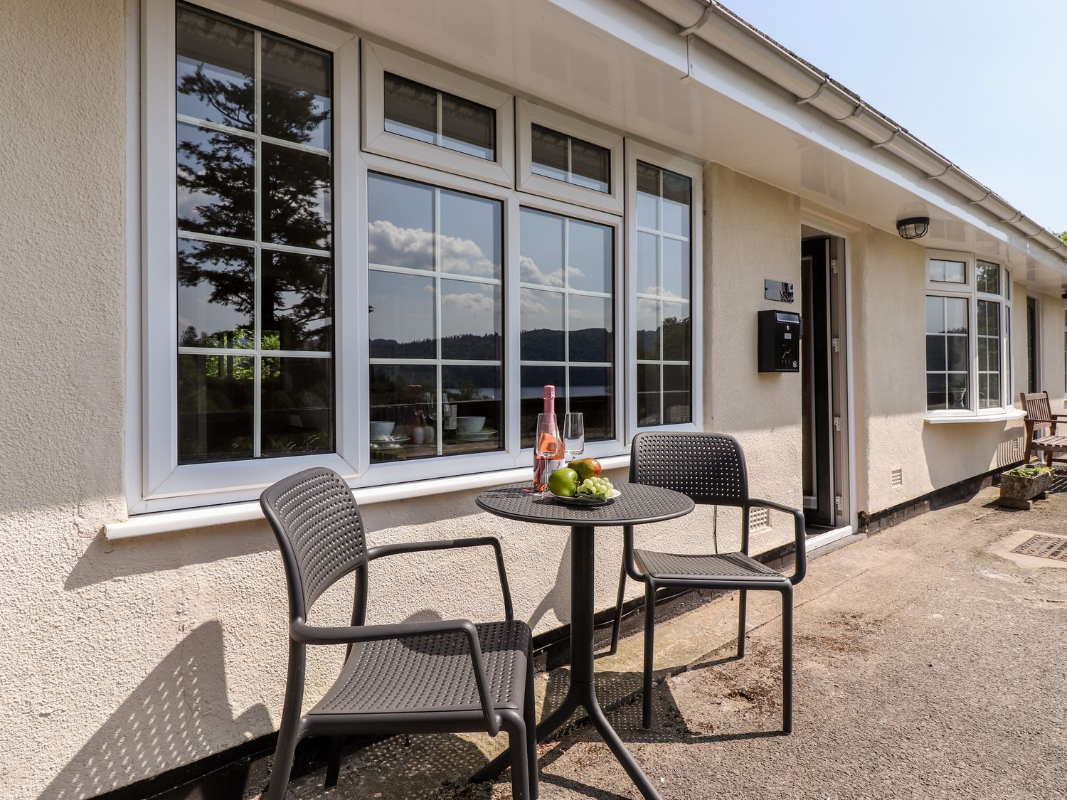 Ginger & Pickles, Windermere | Holiday Cottage | Bird Spot