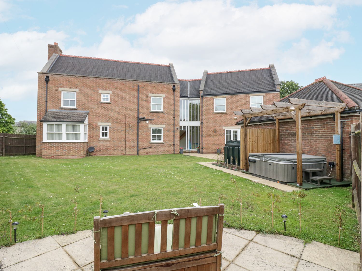 Chestnut Grange | Barrow, Suffolk | Barrow | Self Catering Holiday Cottage