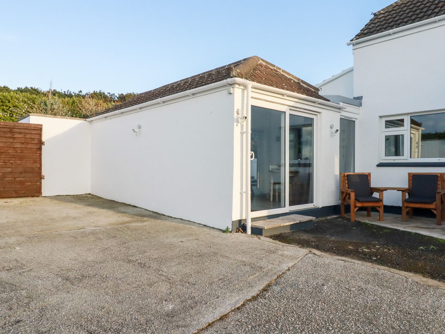 Little Seacroft, Crantock | Holiday Cottage | Bird Spot