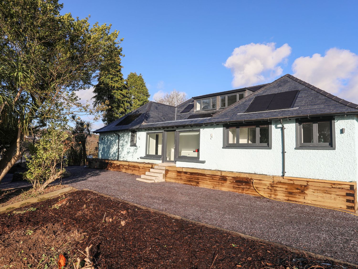 Ynys Faelog, Menai Bridge | Holiday Cottage | Bird Spot