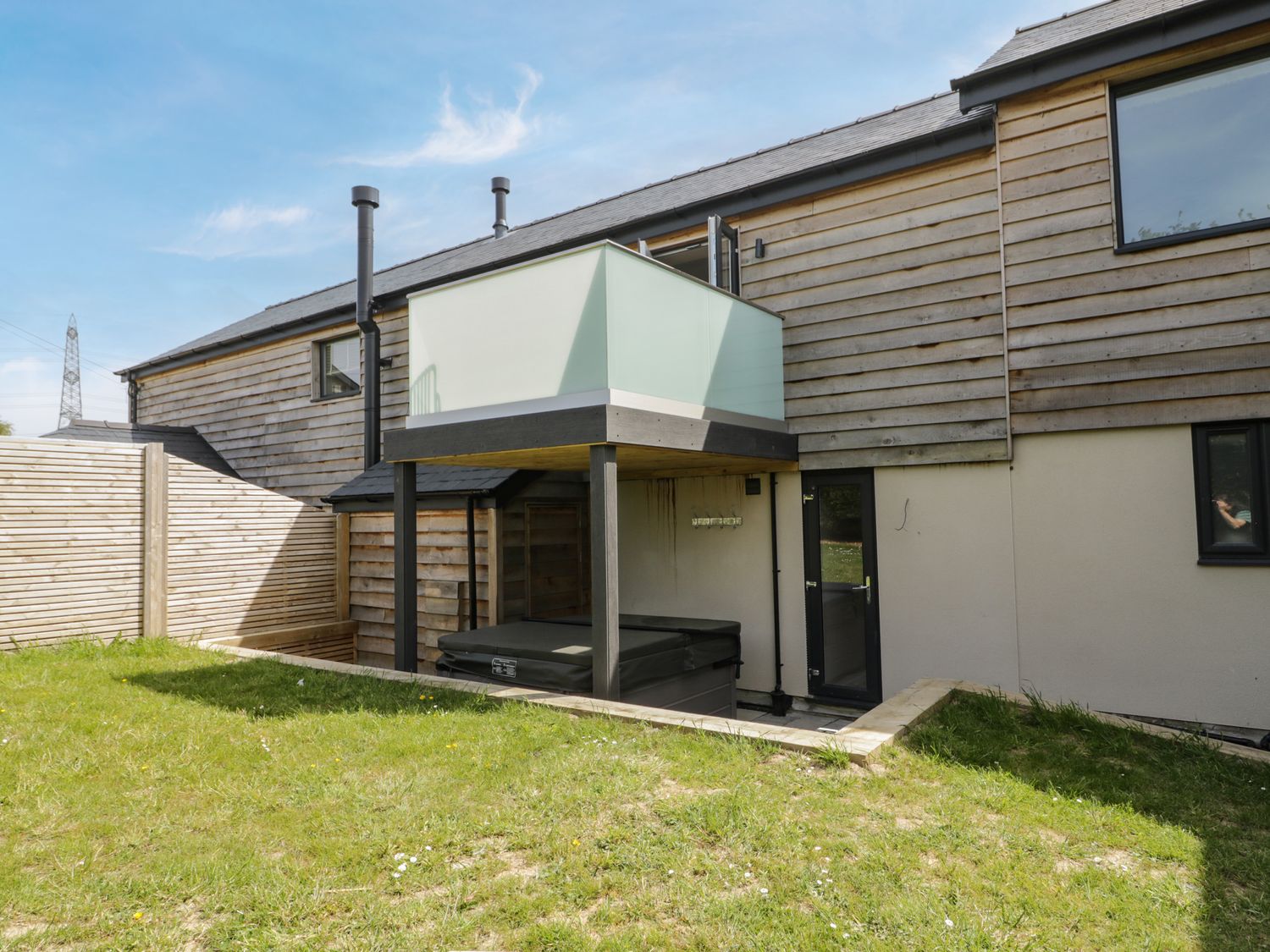 Lily Pad, Dyserth | Holiday Cottage | Bird Spot