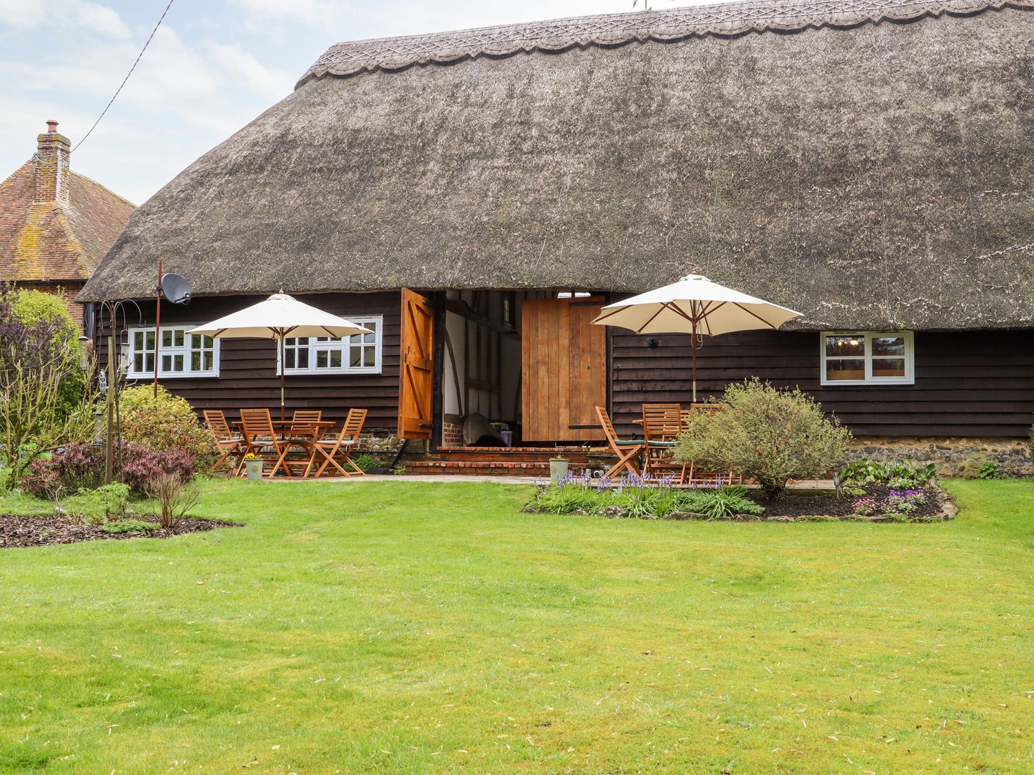 Eventide, Brixham | Holiday Cottage | Bird Spot