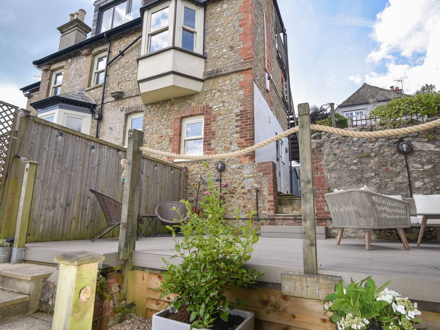 Coastal View, Lyme Regis | Holiday Cottage | Bird Spot