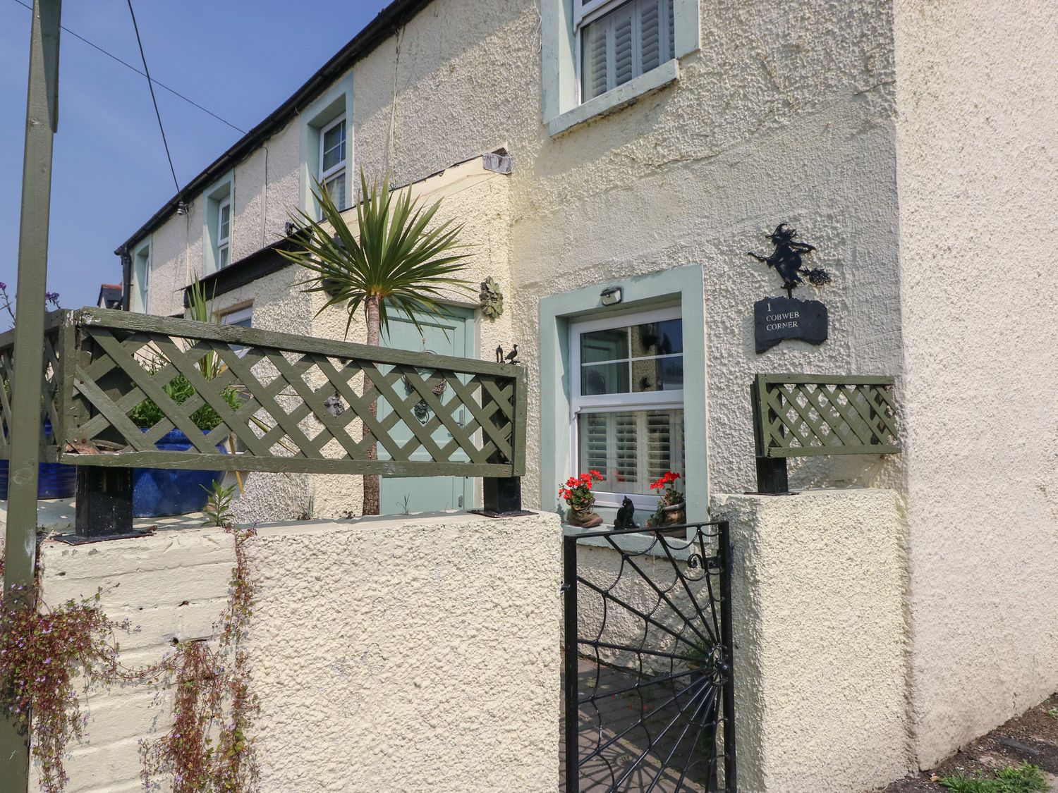 Monks Rest, Monknash | Holiday Cottage | Bird Spot