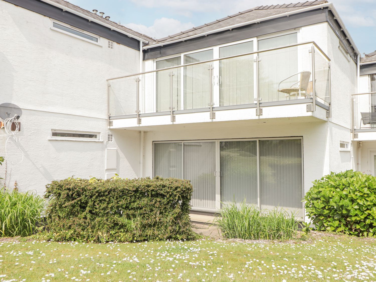 23 Coedrath Park, Saundersfoot | Holiday Cottage | Bird Spot