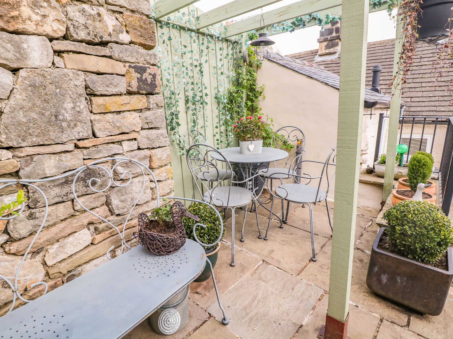 Mouse Cottage, Bakewell | Holiday Cottage | Bird Spot