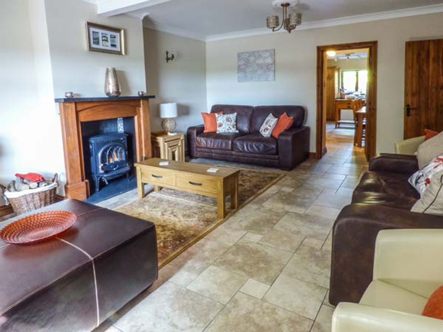 Ty Newydd | Llangadfan | Dolanog | Self Catering Holiday Cottage