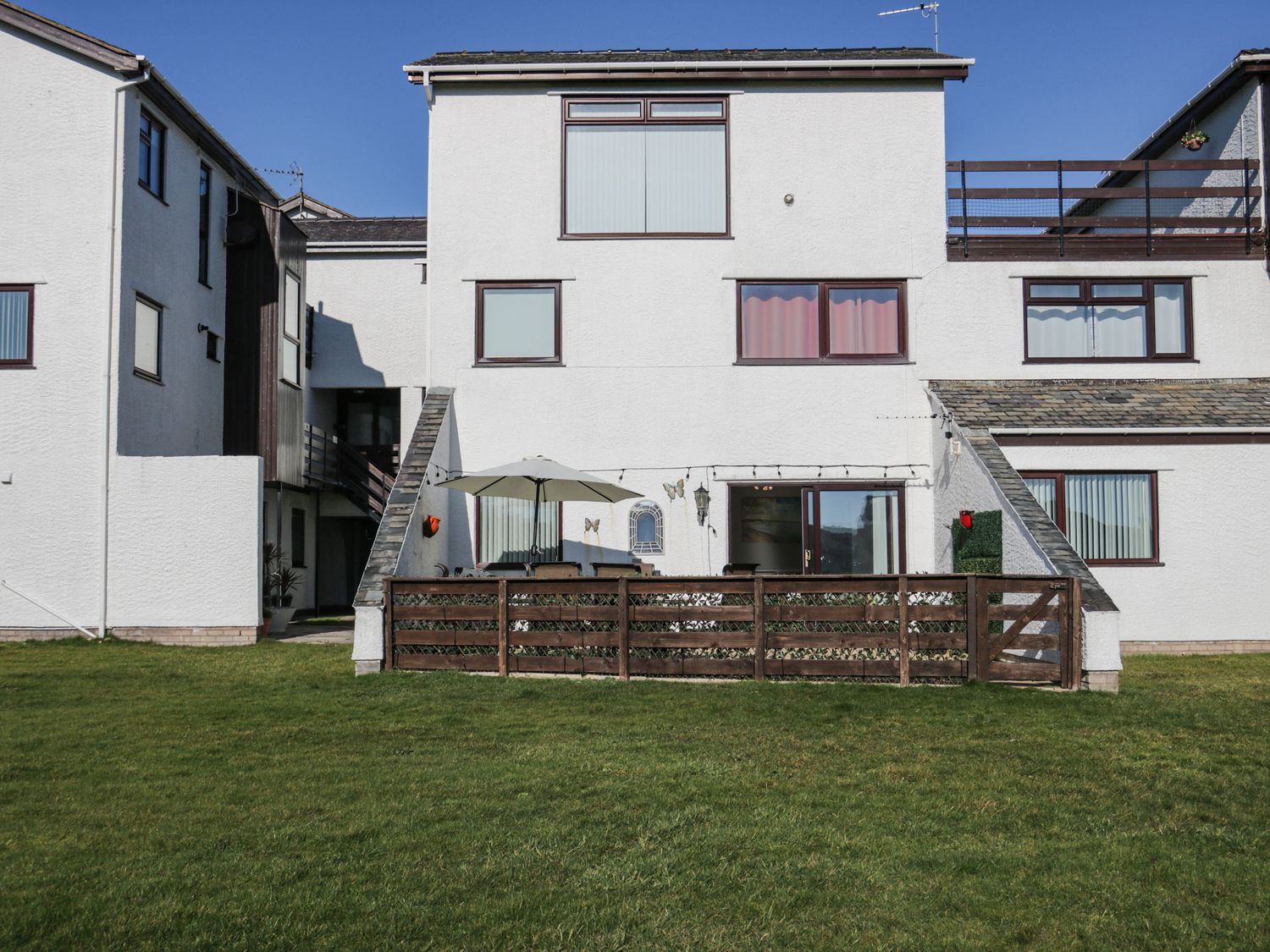 Trigfa, Llanfechell | Holiday Cottage | Bird Spot