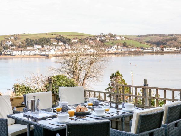 The Light House | Appledore | Devon | Self Catering Holiday Cottage
