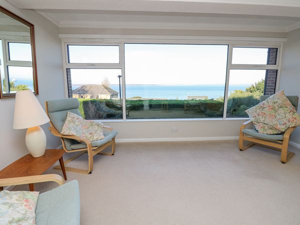 High Tide | Cowes | Self Catering Holiday Cottage