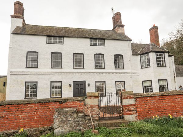 Plas Coch | St Asaph | Cornel | Self Catering Holiday Cottage