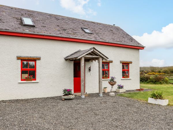 Cob Cottage | Kilmore, County Wexford | Tomhaggard | Self Catering ...