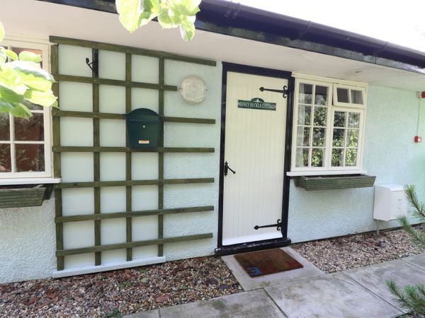 Honeysuckle Cottage | Crossgates | Coedgwgan Hall | Self Catering ...