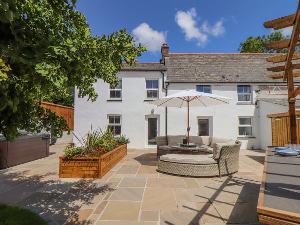 1 Woodlands | Chacewater | Hale Mills | Cornwall | Self Catering ...