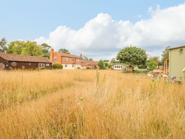 Willow Cottage | Catfield | Hickling Heath | East Anglia | Self ...