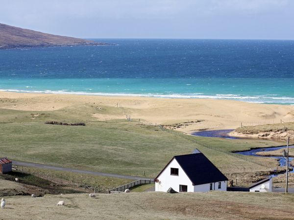 Otter Cottage | Leverburgh | Sgeir Liath | Self Catering Holiday Cottage