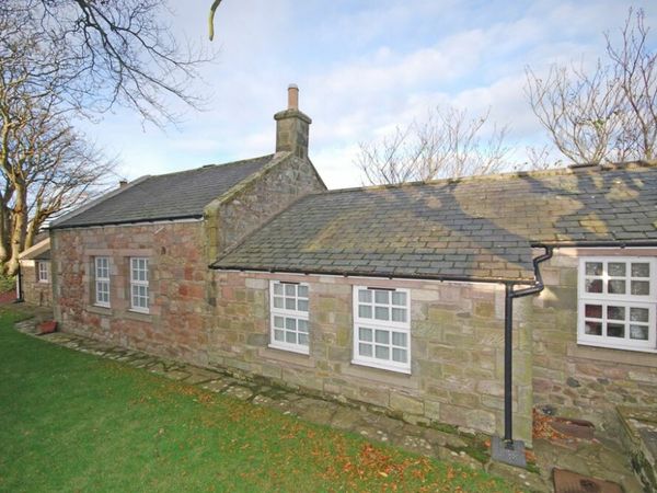 Glebe Cottage | Bamburgh | Northumbria | Self Catering Holiday Cottage
