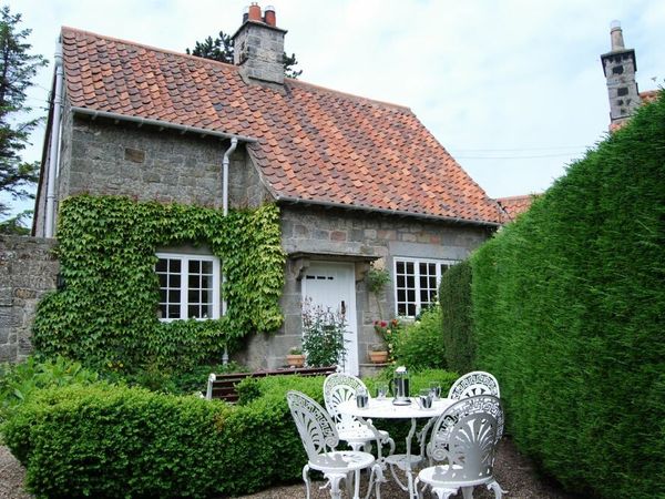 Mid Cote | Seahouses | Shoreston Hall | Northumbria | Self Catering ...