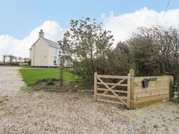 Ael Y Fron | Aberdaron | Penrhyn | Self Catering Holiday Cottage