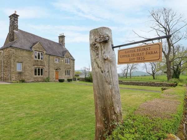 Upper Hurst Farmhouse | Hartington | Banktop | Self Catering Holiday ...
