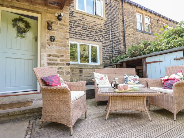 Ludd Brook Cottage | Luddenden | Booth | Yorkshire Dales | Self ...