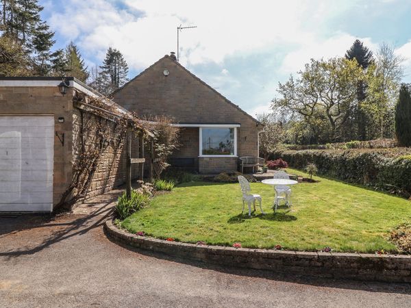 Woodstock | Chard | Chaffcombe | Self Catering Holiday Cottage