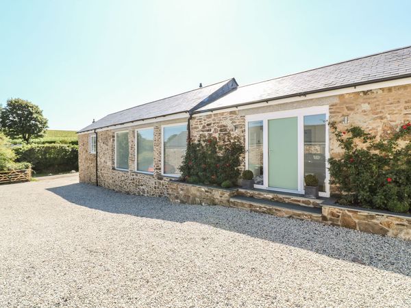 Old Orchard Barn | St Mellion | Crocadon Wood | Self Catering Holiday ...