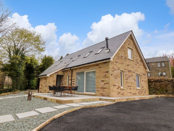 Treetops | Clitheroe | Brown Hills | Self Catering Holiday Cottage