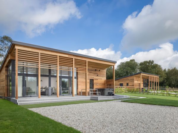 Silver Birch | Dolton | Stafford Moor Fishery | Self Catering Holiday ...