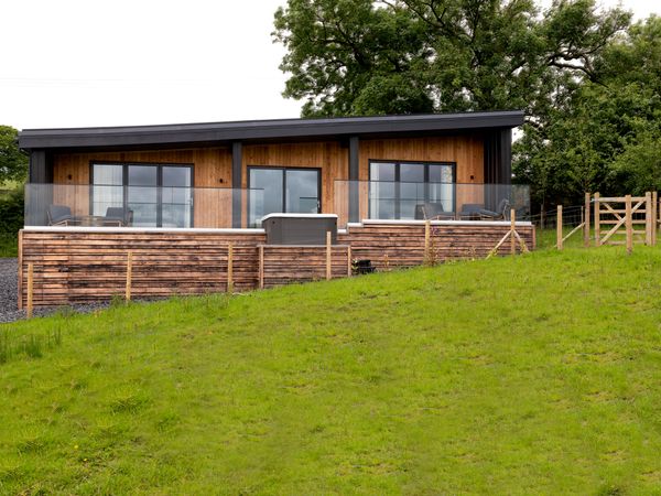 The Lookout | Longridge | Written Stone | Self Catering Holiday Cottage