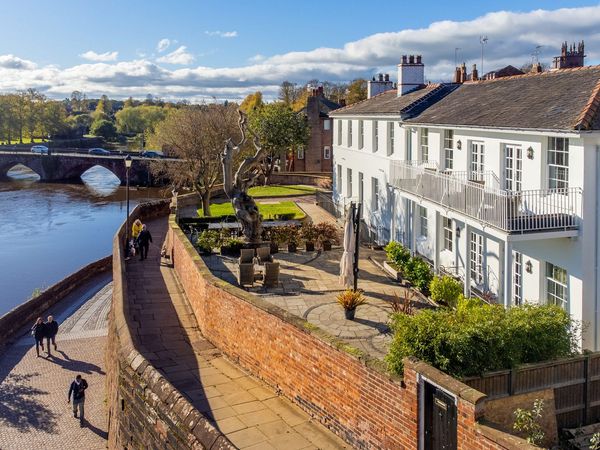 Edgar House | Chester | Castle, The | Self Catering Holiday Cottage