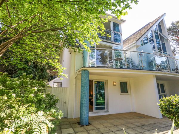 6 Red Sails | Sandbanks | North Haven Point | Self Catering Holiday Cottage