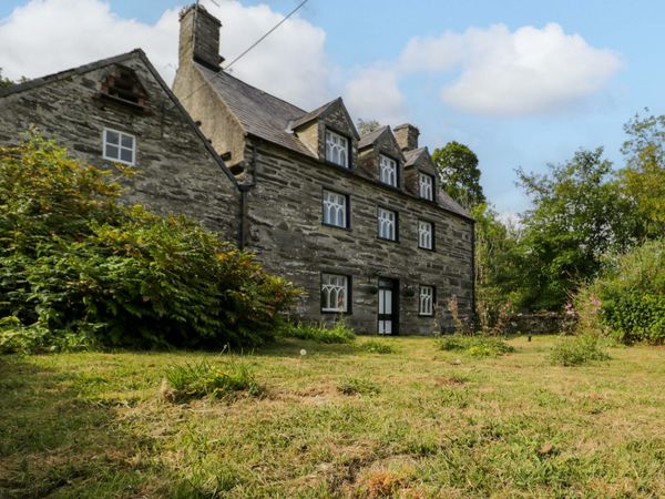 Cynfal Fawr | Ffestiniog | Cynfal | Self Catering Holiday Cottage