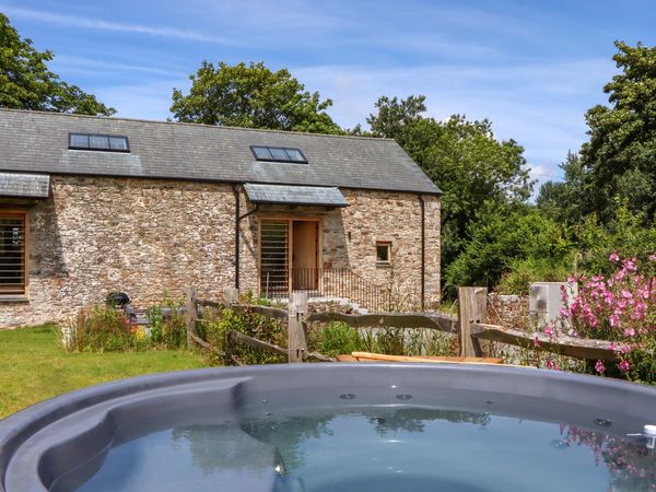 Lower Walreddon Barn | Tavistock | Tor | Self Catering Holiday Cottage