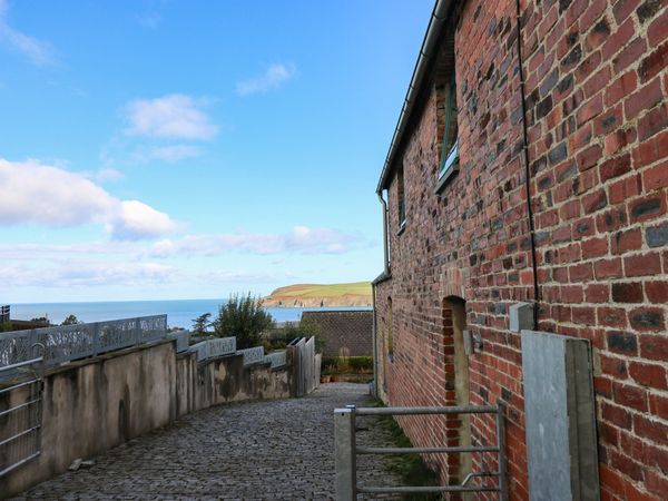 The Barn | Newport, Pembrokeshire | Afon Nyfer | Self Catering Holiday ...