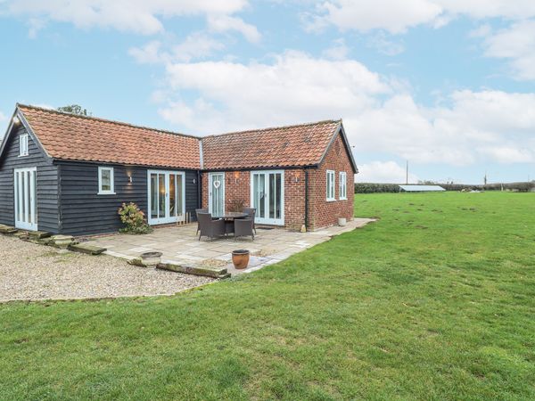 Ivy Barn | Taverham | Frans Green | Self Catering Holiday Cottage
