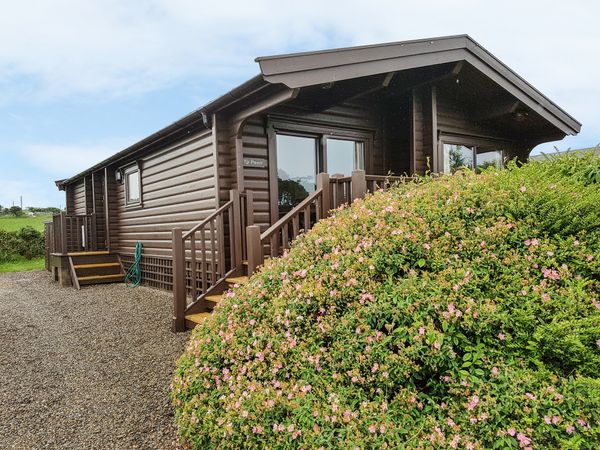 Ty Pren | St Davids | Barry Island Fm | Self Catering Holiday Cottage