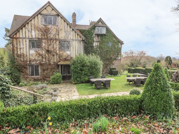 Hoath House | Chiddingstone | Chiddingstone Hoath | South Of England ...