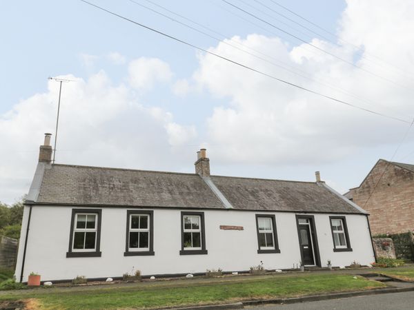 Victoria Cottage | Norham | Northumbria | Self Catering Holiday Cottage