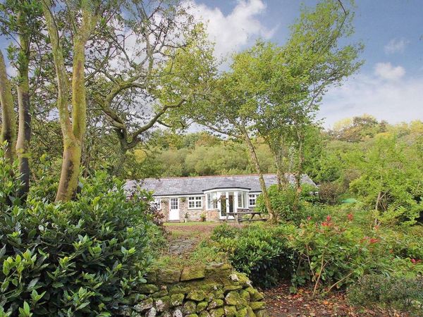 Dairy Cottage | Bodmin | Carminow Cross | Cornwall | Self Catering ...