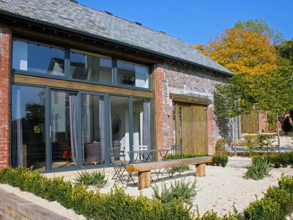 Barley House | Talaton | Devon | Self Catering Holiday Cottage