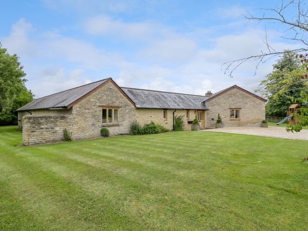 Lower Farm Barn | Bampton | Aston | South Of England | Self Catering ...